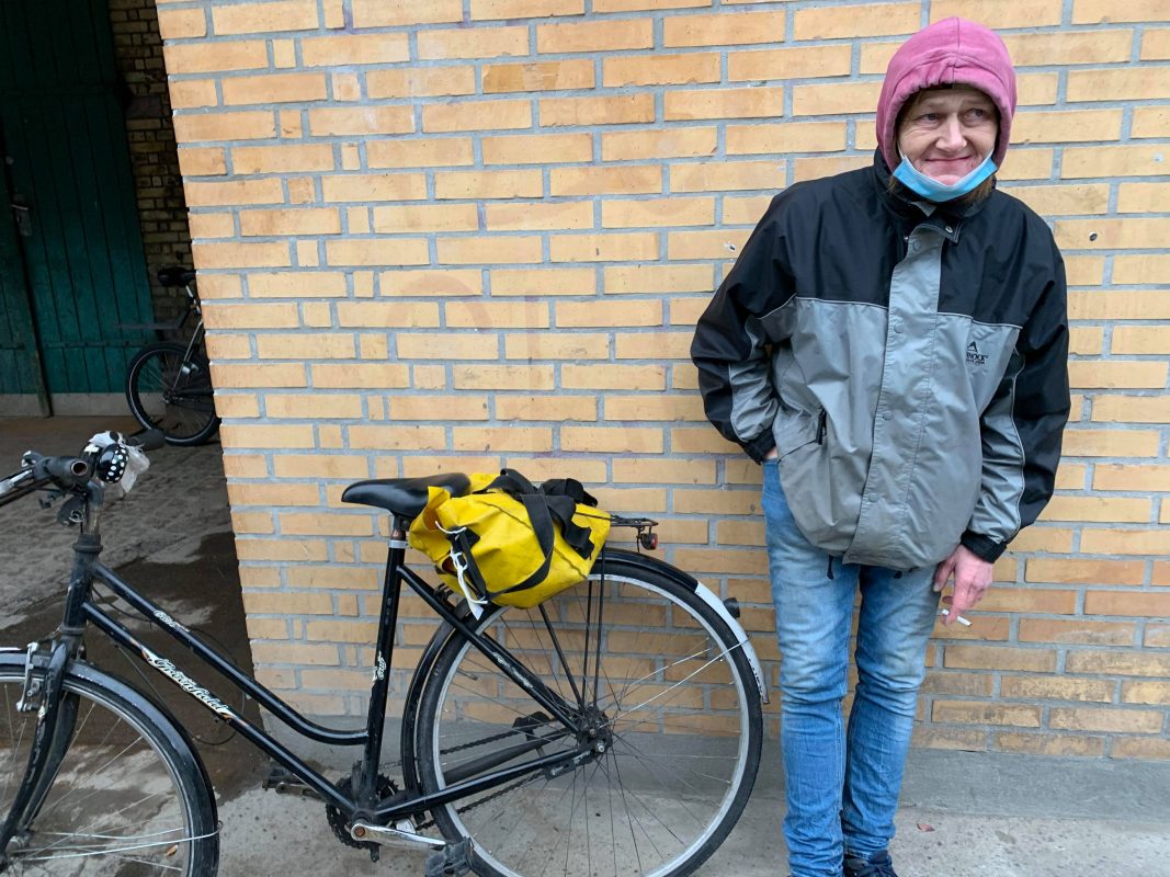 Hus Forbi holder hånden under sælgere | NetAvisen