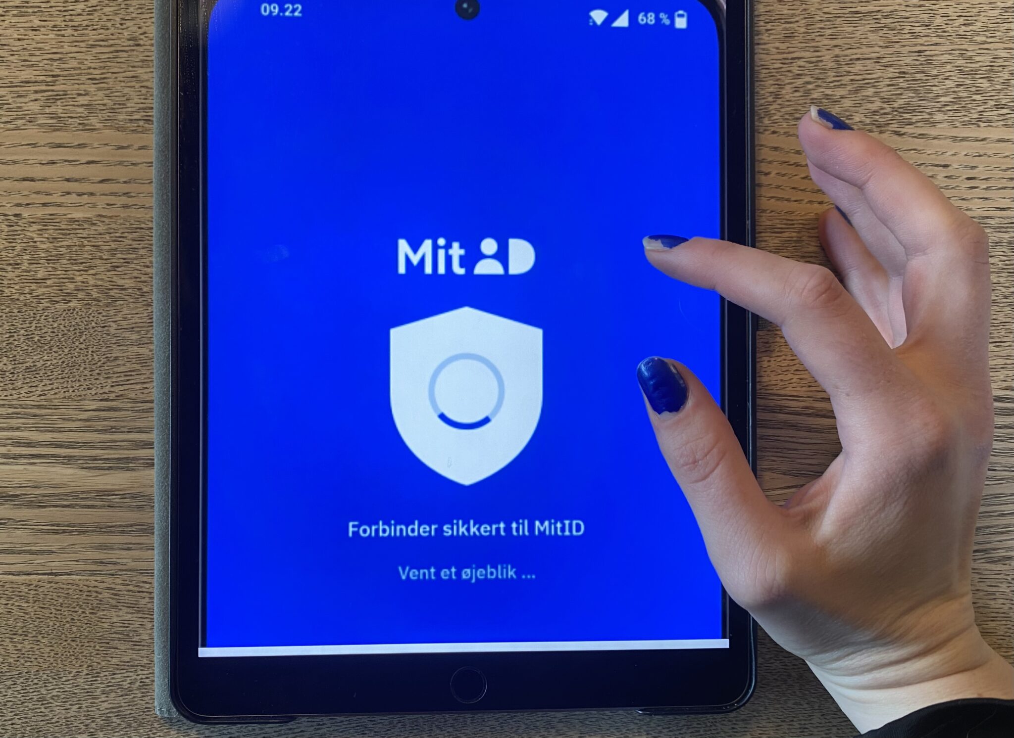 It-ekspert med opfordring til ældre: MitID er nemt, I skal bare lære ...